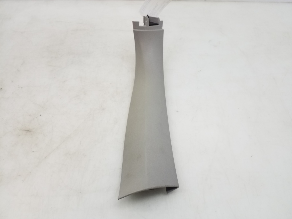 Used Mercedes Benz ML-Class Other detail of the boot lid punch A1647402370