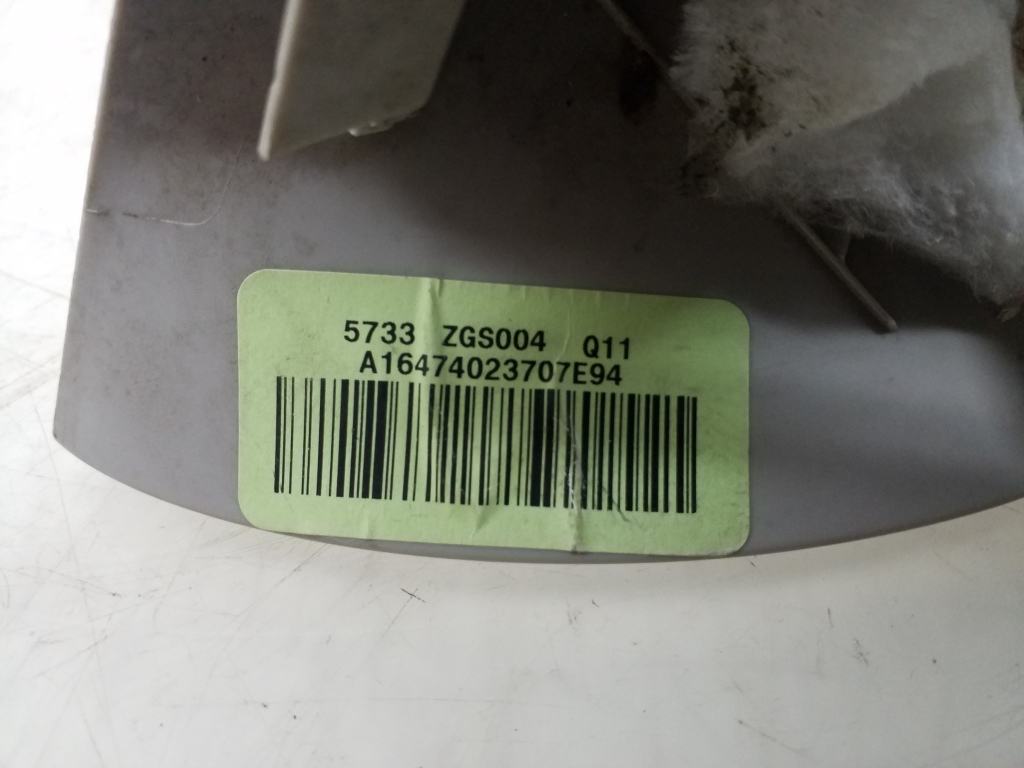 Used Mercedes Benz ML-Class Other detail of the boot lid punch A1647402370