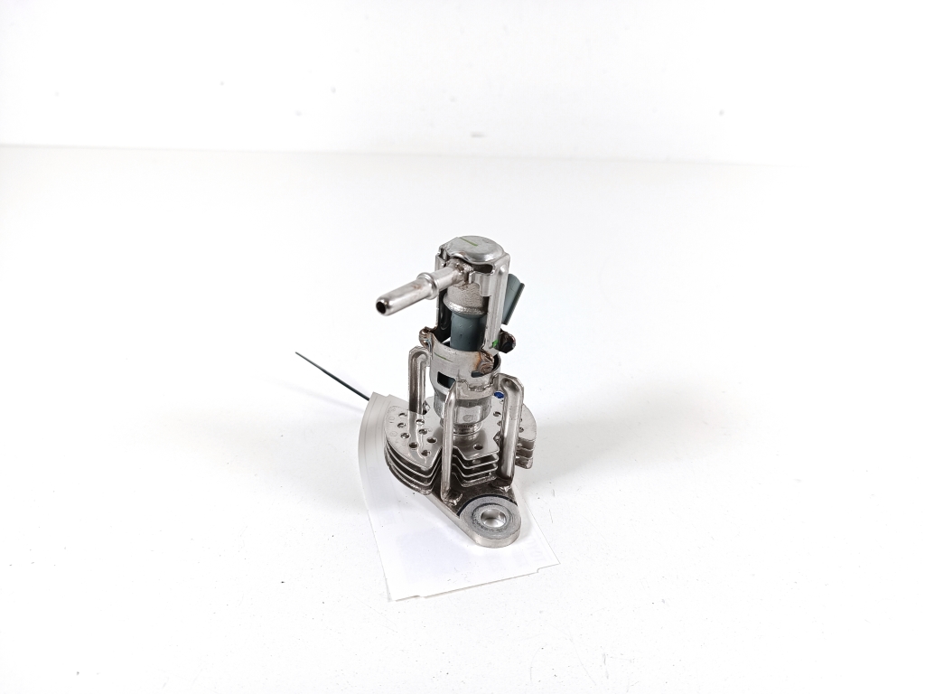 Naudotas TOYOTA Land Cruiser AdBlue purkštukas 2320311021