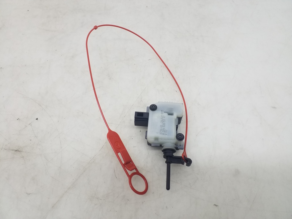 Used Mercedes Benz E-Class Fuel filler cap lock A2048205397