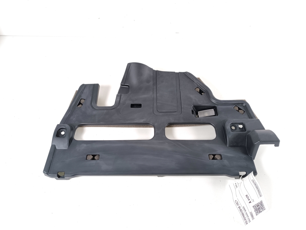 31498531, Panel trim shield, 5 offers, price from 16.38 EUR