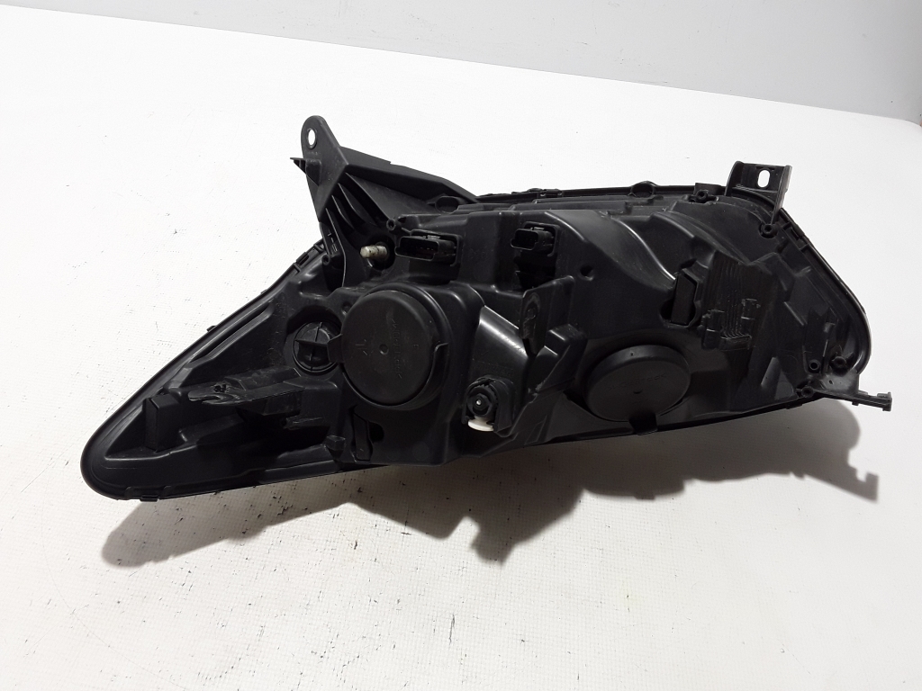 Used RENAULT Captur Headlights 260106334R