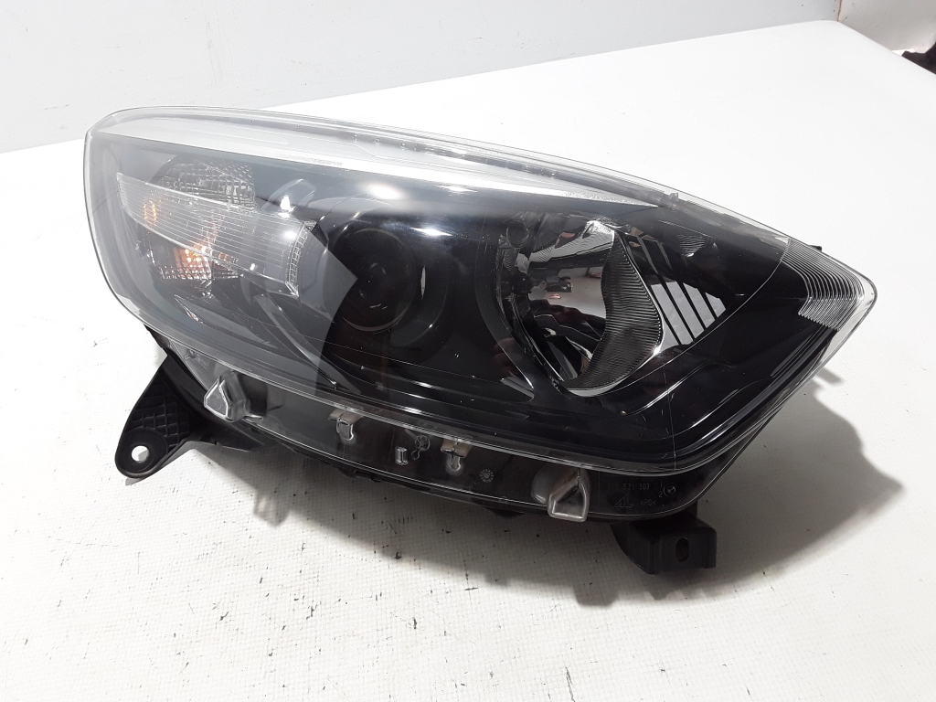 Used RENAULT Captur Headlights 260106334R
