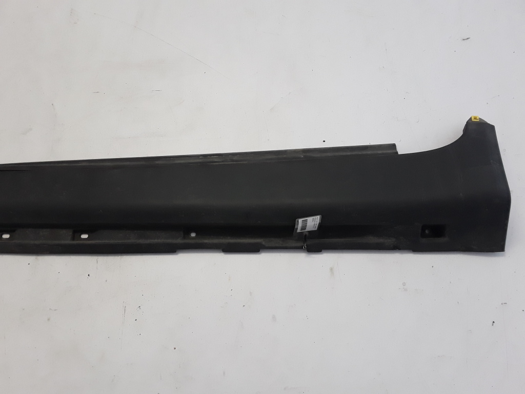 Used VOLVO XC90 Exterior sill trim 30653722
