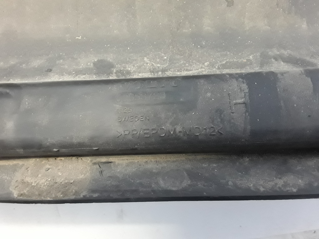 Naudotas VOLVO XC90 Išorinė slenksčio apdaila 30653723