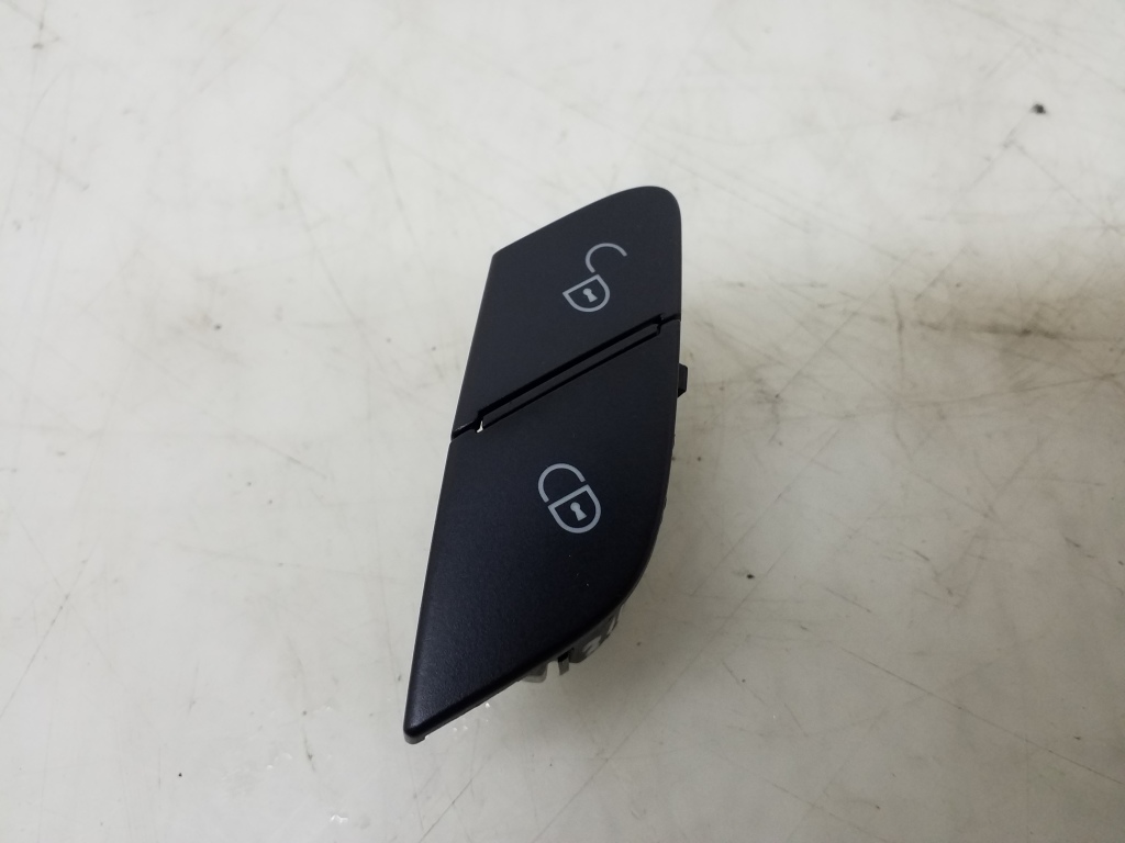 Used Mercedes Benz ML-Class Door lock unlock switch A2518200910