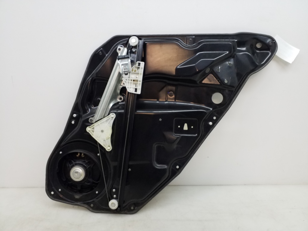 Used Mercedes Benz ML-Class Rear side door window lifter and its ...