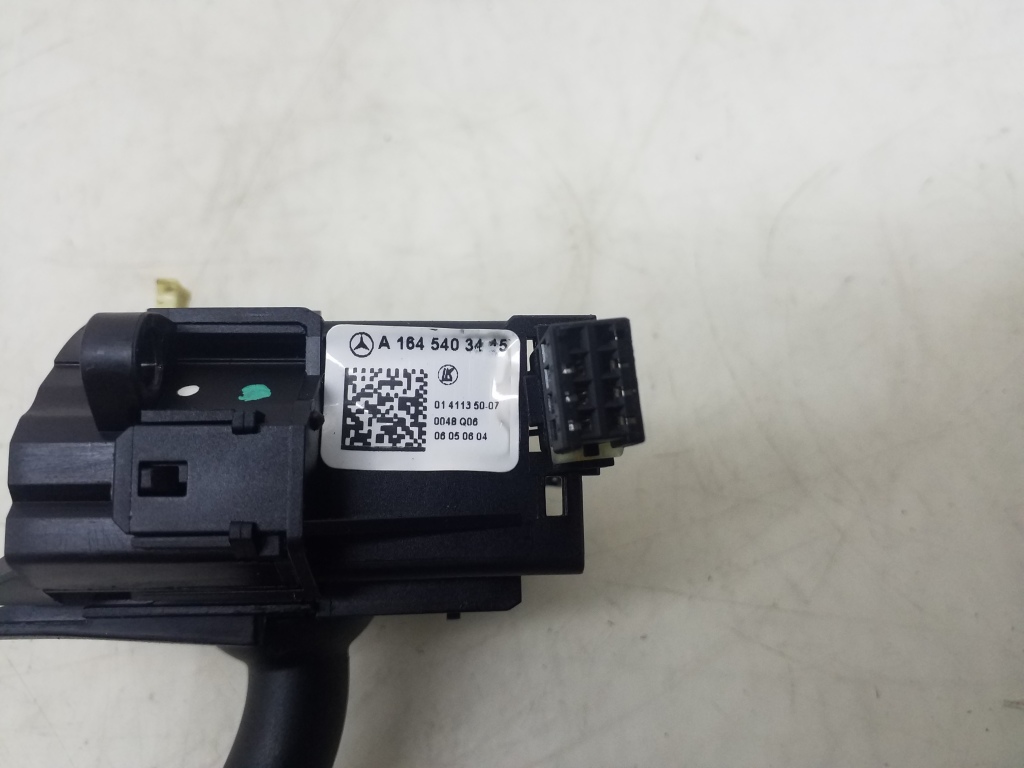 Naudotas Mercedes Benz ML-Class Jungiklis ir jo detalės A1645403445