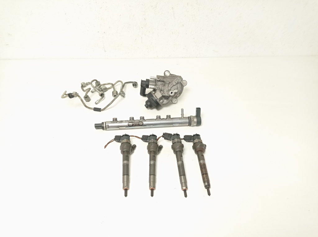 Used BMW 3 SERIES Fuel system and its details 7823452