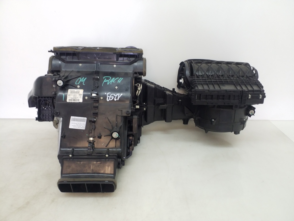 Used Mercedes Benz ML-Class Cabin shoulders and its details A2518340161