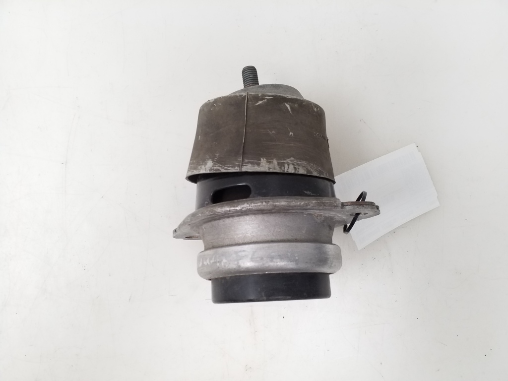 Used Volkswagen Touareg Engine cushion 7L6199131A
