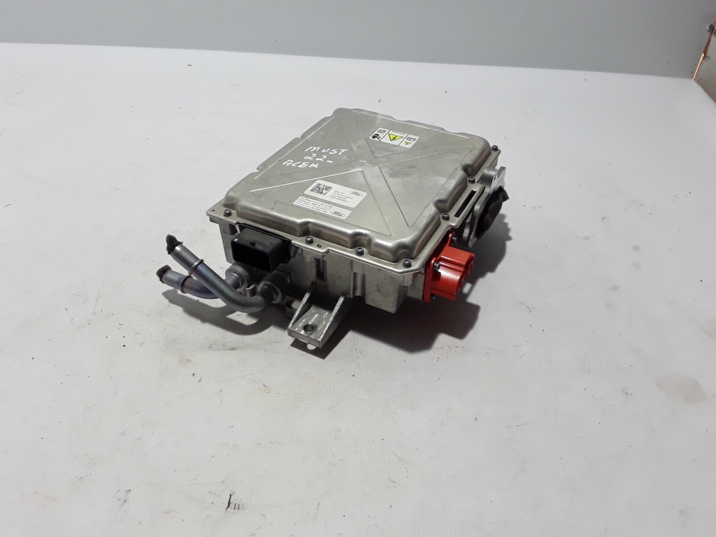 Kasutatud Ford Mustang Mach-E Inverter LJ987P425BD