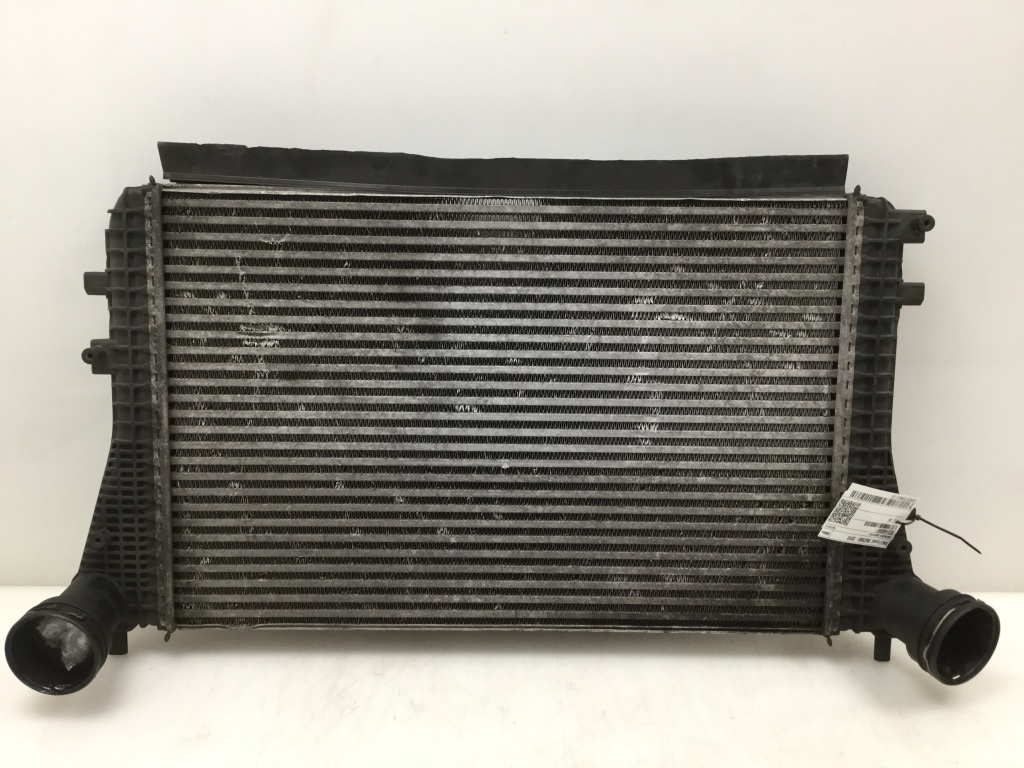 Used Volkswagen Passat Intercooler radiator 3C0145805P