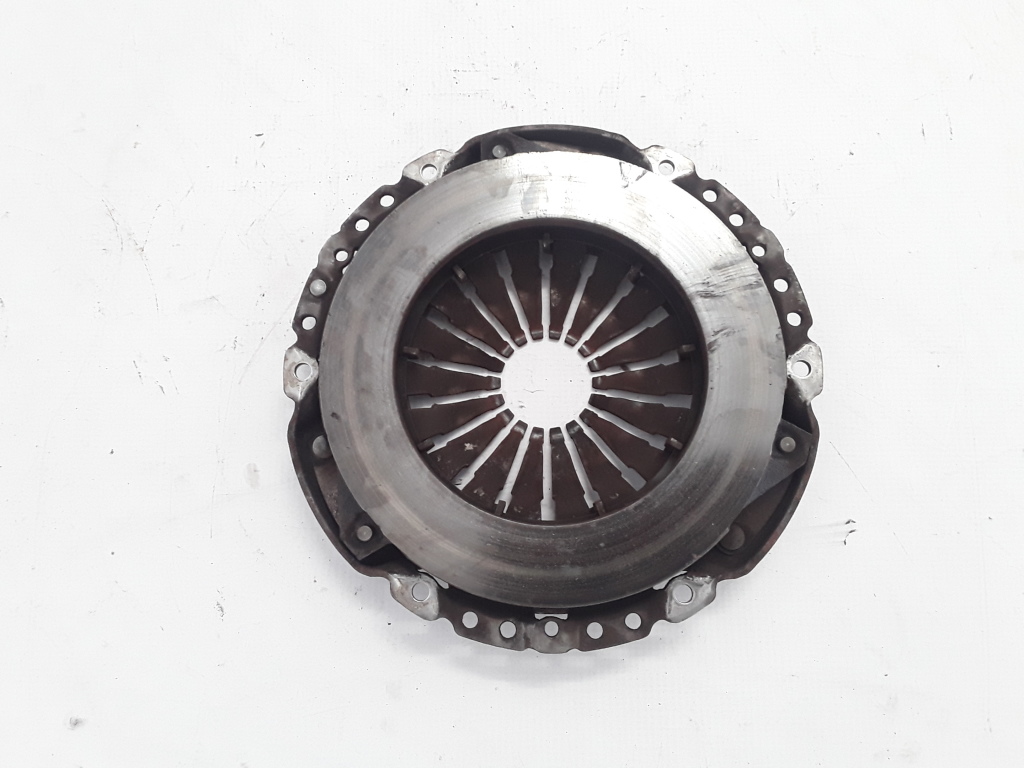 Used RENAULT Clio Clutch disc 8200527569