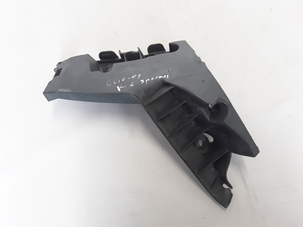 Naudotas RENAULT Clio Galinio bamperio laikiklis 8200290037