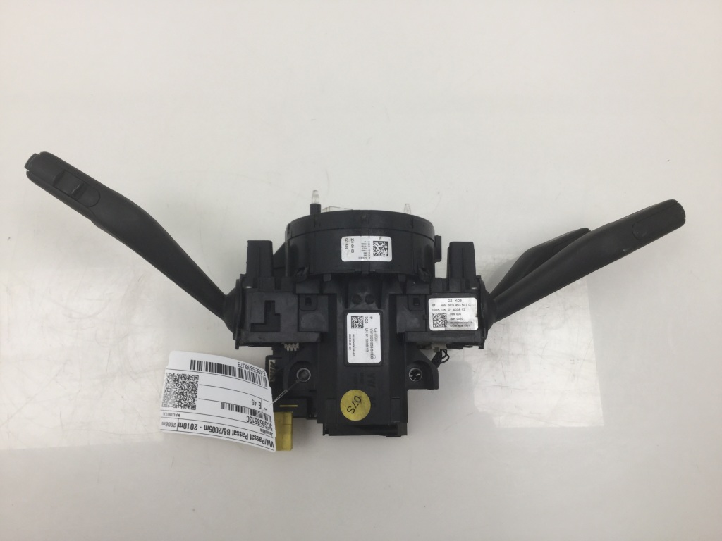 Used Volkswagen Passat Switch and its parts 3C5953513C