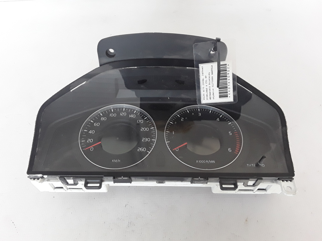 VOLVO XC70 2 generation (2000-2007) Speedometer 31270899 21081179 ...