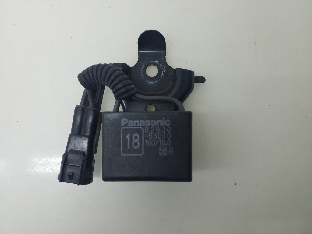 Used LEXUS IS Relay 8293053010