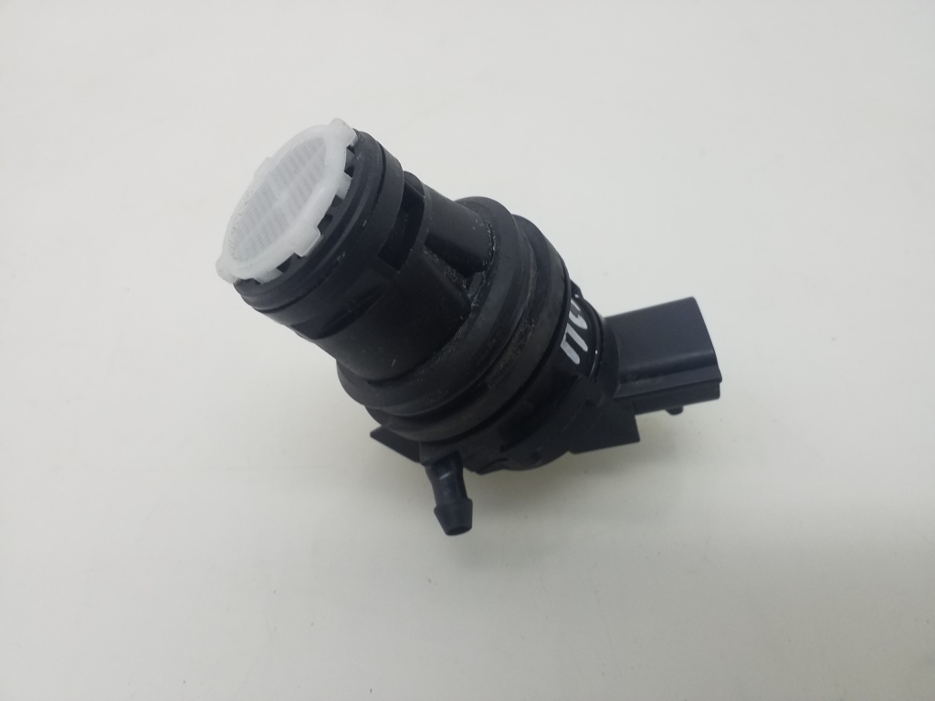 Used LEXUS IS Front window washer motor 8533060190