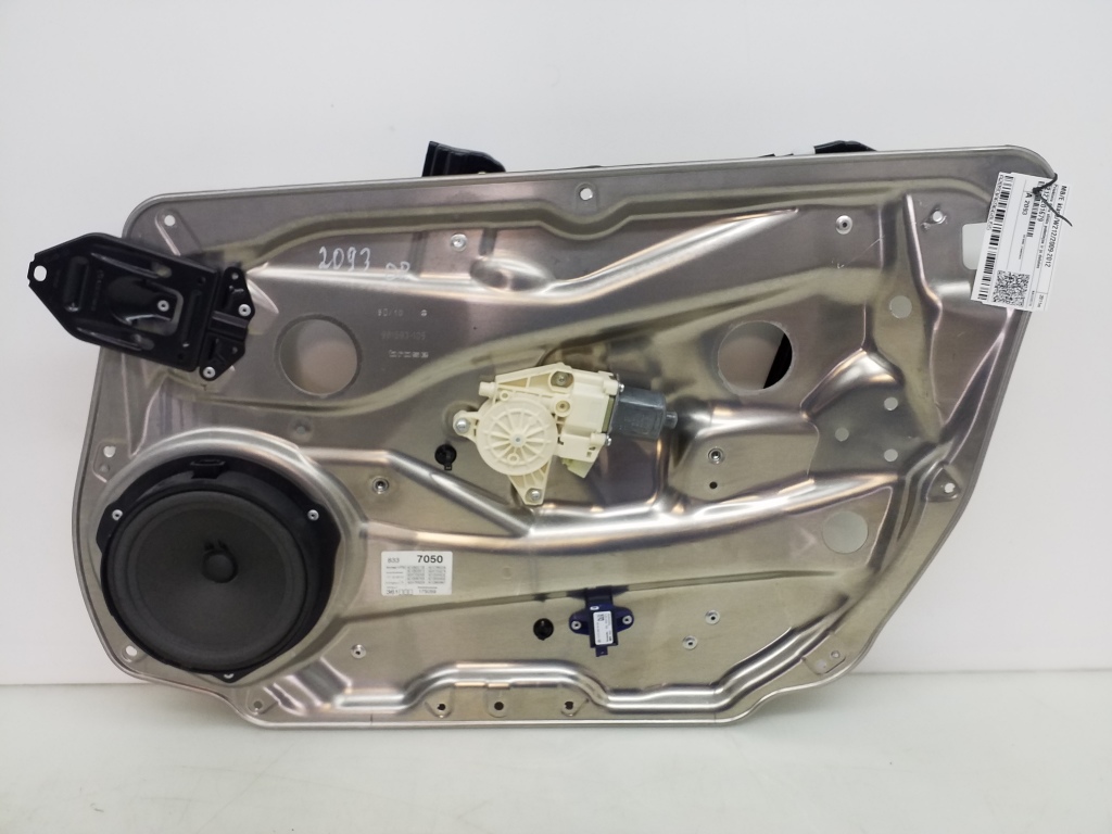 Used Mercedes Benz E-Class Front door window lifter and its parts KODAS ...