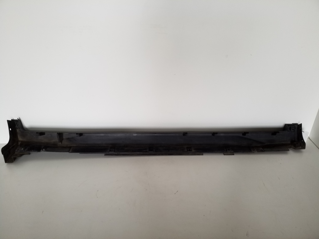 Used NISSAN X-Trail Exterior sill trim 768514CE0A