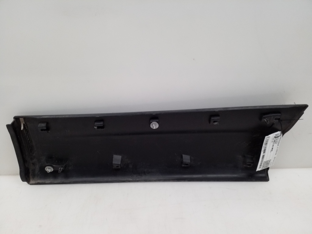 Used NISSAN Qashqai Rear side door strip 828704EA0A