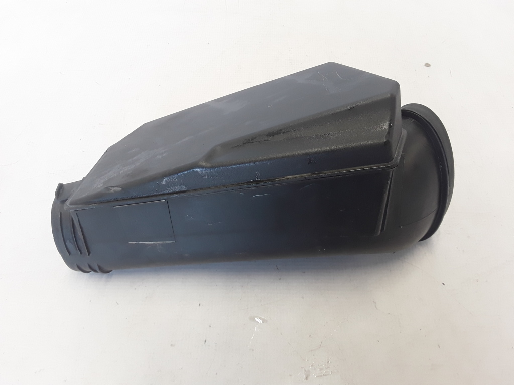 Used Dacia Duster Resonator tank 7700107946