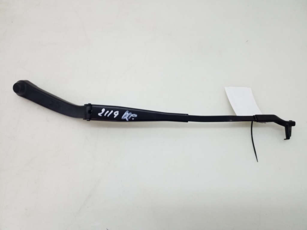 Used Mercedes Benz GLK-Class Windshield wiper blade A2048200944