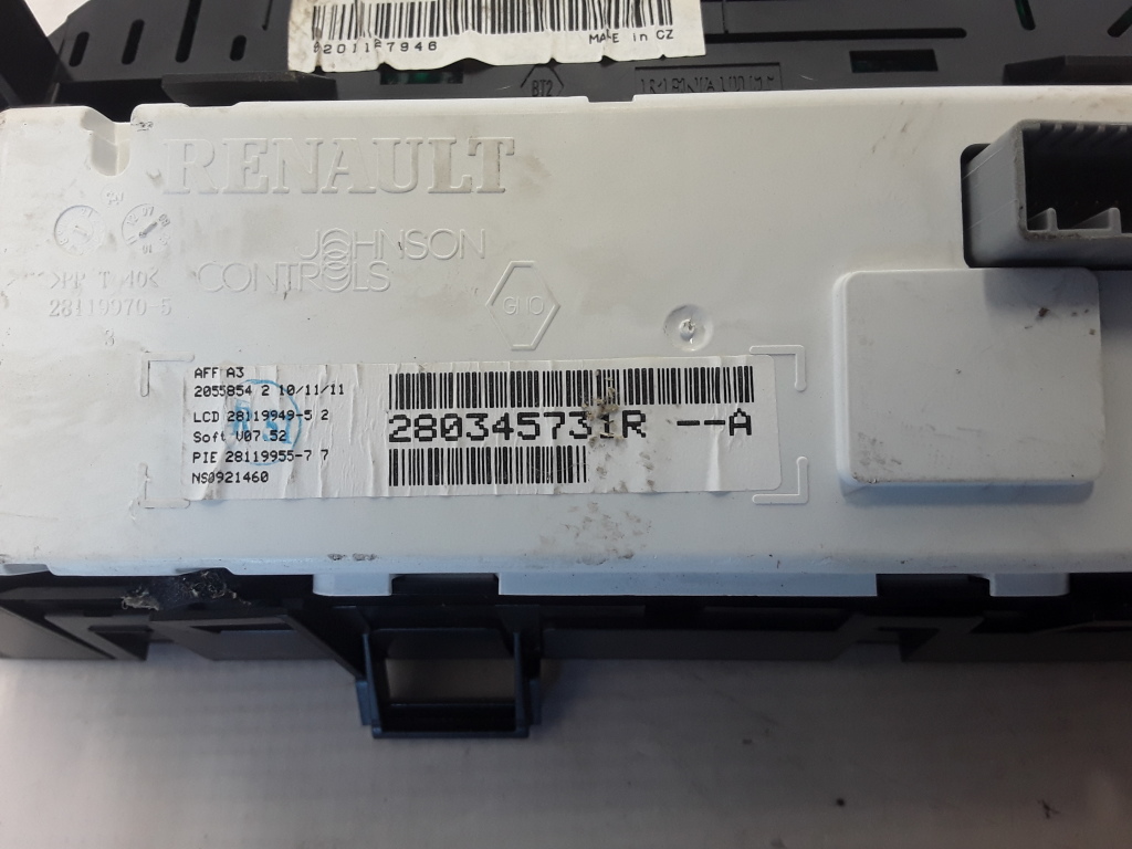 Used RENAULT Twingo Dashboard 8201127946