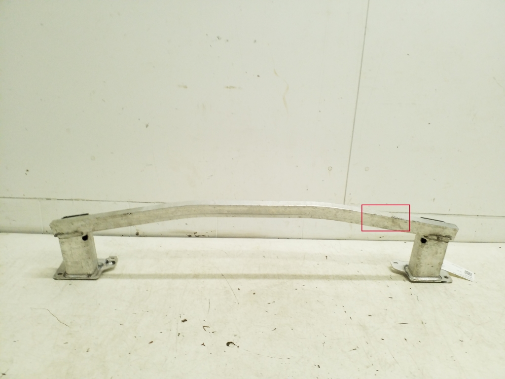 Used Peugeot 5008 Front bumper beam 9822100180
