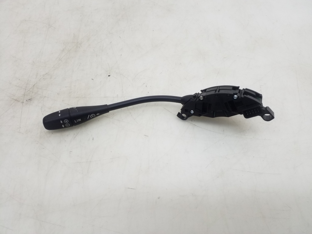 Used Mercedes Benz CLC-Class Switch for cruise control A0085452624