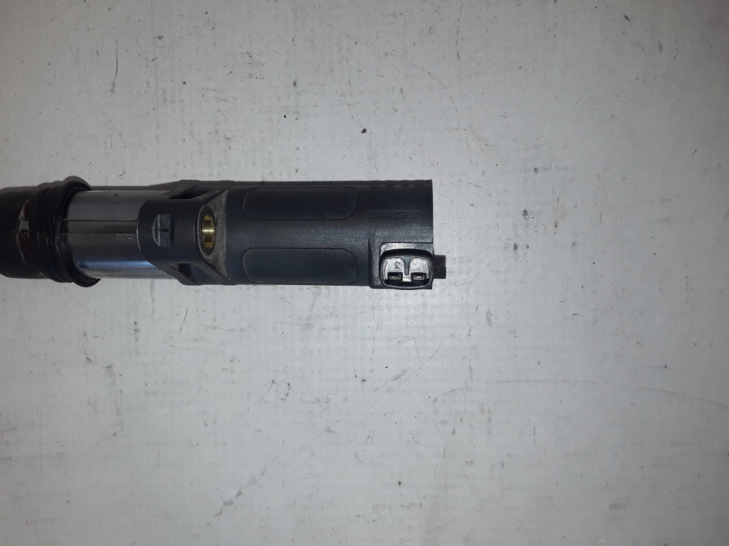 Used RENAULT Megane Ignition coil 8200765882