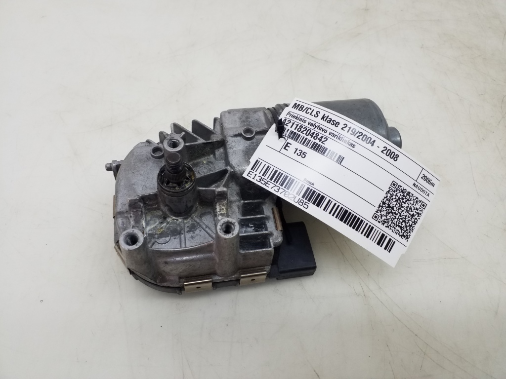Used Mercedes Benz CLS-Class Windshield wiper motor A2118204842