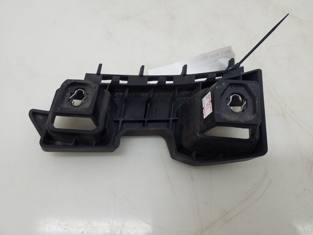 Used Mercedes Benz C-Class Rear bumper bracket A2048851365