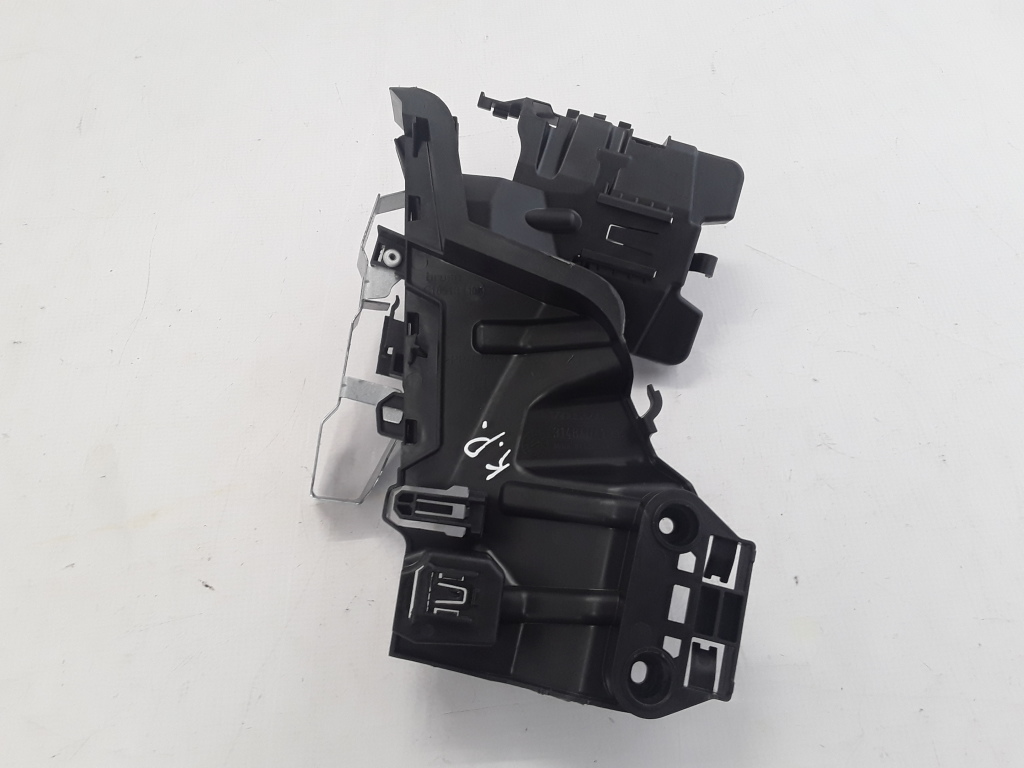 Naudotas VOLVO XC90 Priekinių durų stiklo pakėlėjo laikikliai 31484041