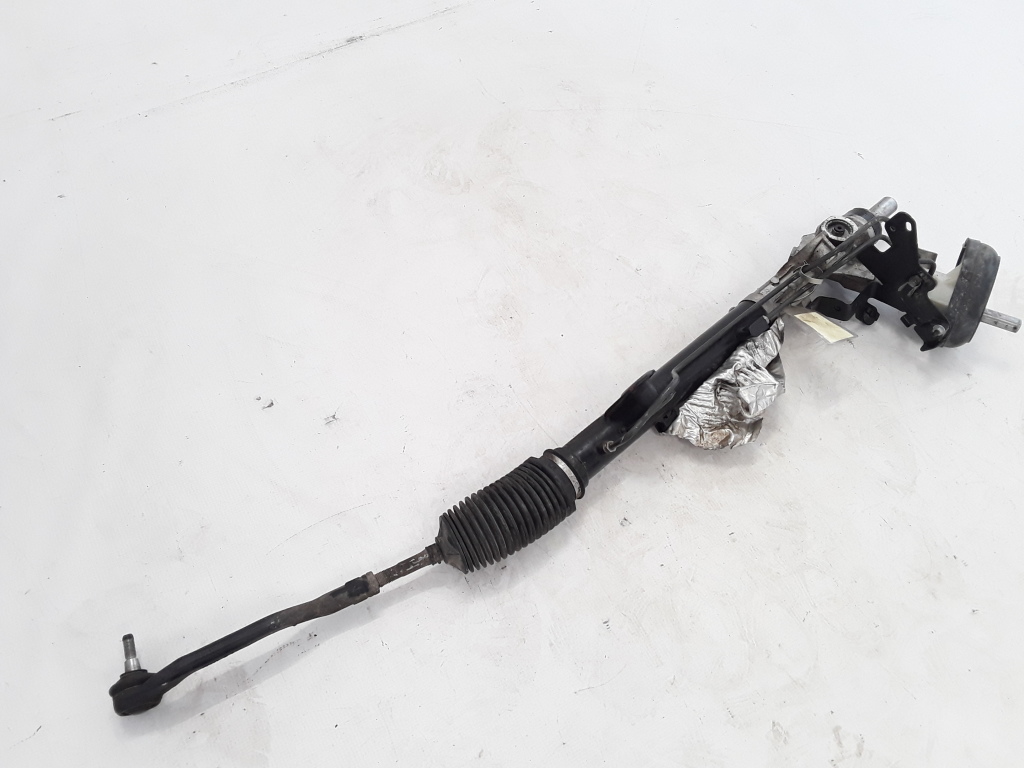Used Dacia Duster Steering column 490010125R