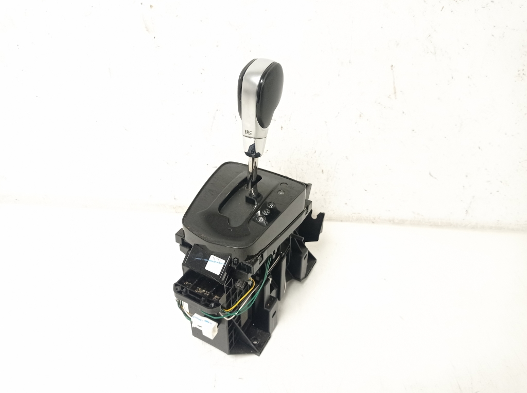 Used RENAULT Kadjar Gear shift mechanism and its details