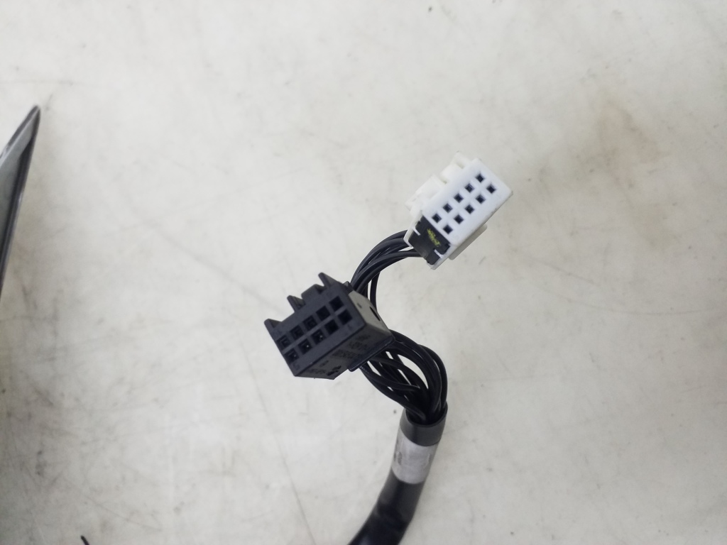 Used Mercedes Benz S-Class Side mirror and its details A2218100376