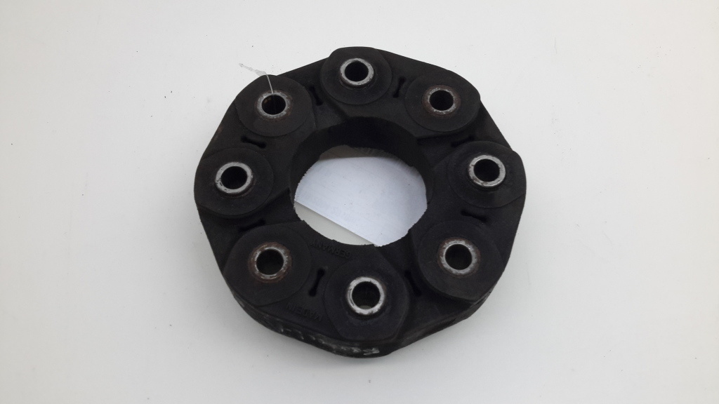 MERCEDES-BENZ CLS-Class C219 (2004-2010) Drive shaft rubber connection ...