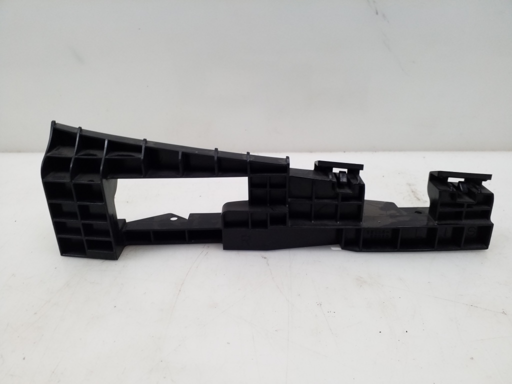 Used LEXUS IS Front bumper bracket 5211553050