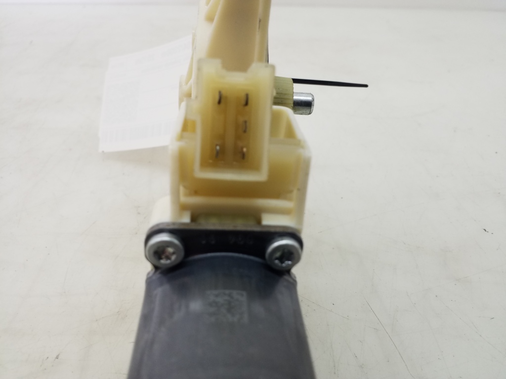 Naudotas Mercedes Benz GLK-Class Galinių šoninių durų stiklo pakėlėjo ...