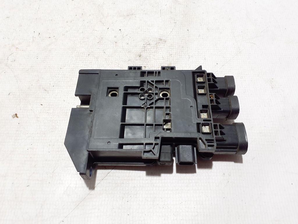Used RENAULT Scenic Relay 243800010R