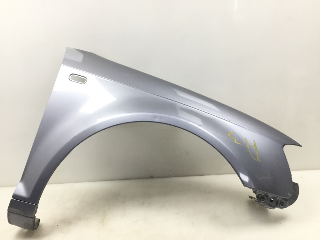 Used AUDI A3 Front wing