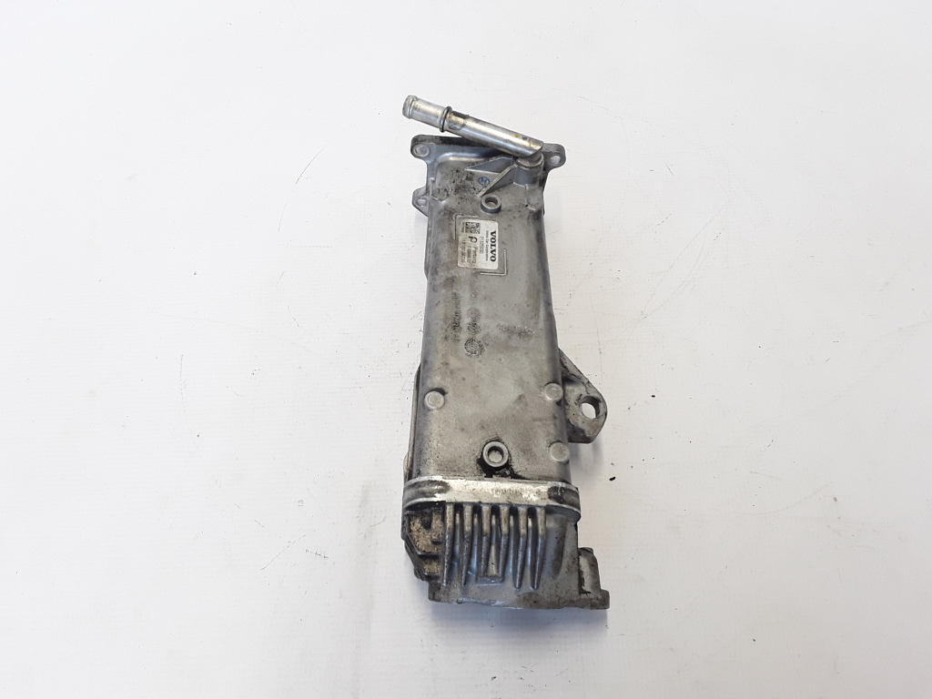 Used VOLVO V60 EGR valve cooler 31325030