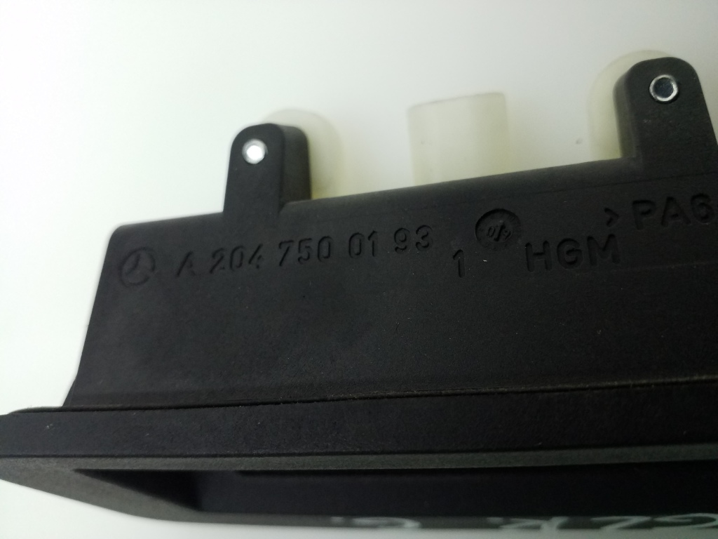 Used Mercedes Benz GLK-Class Outer boot handle A2047500193