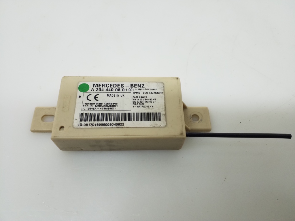 Used Mercedes Benz GLK-Class Relay A2044400801