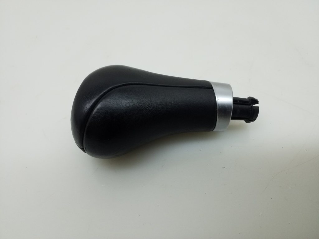 Used Mercedes Benz GLK-Class Gear lever ball A2042677610