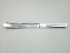 Used Mercedes Benz GLK-Class Vidinė slenksčio apdaila A2046860236