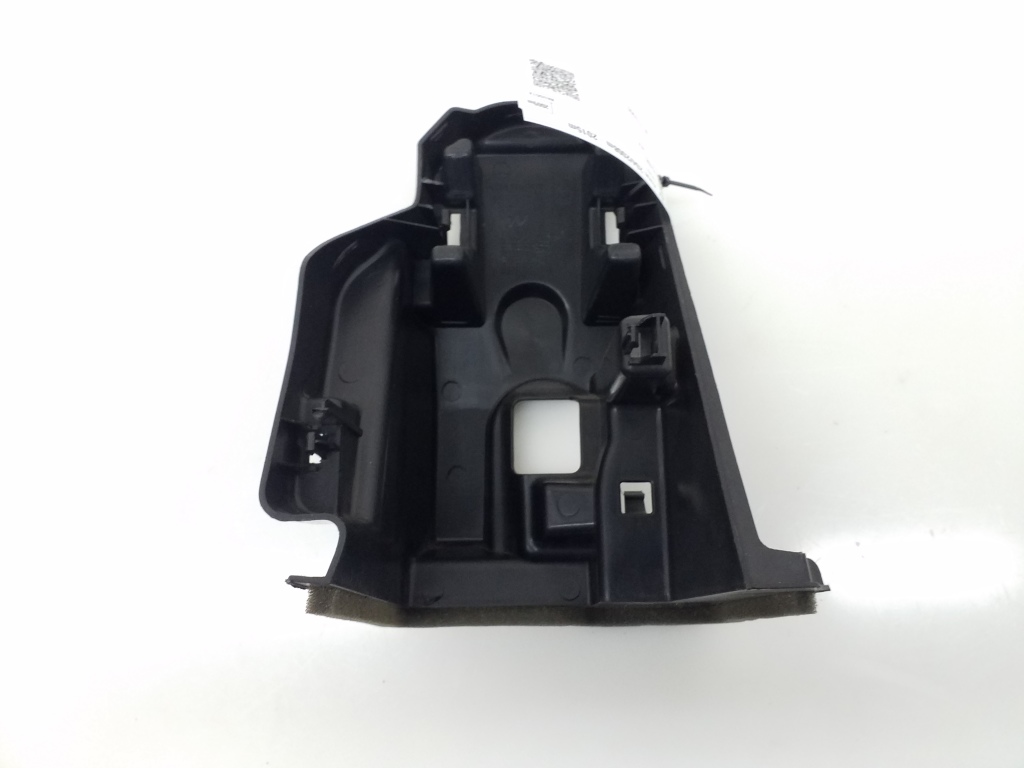 Naudotas Mercedes Benz GLK-Class Salono kita detalė A2046890408