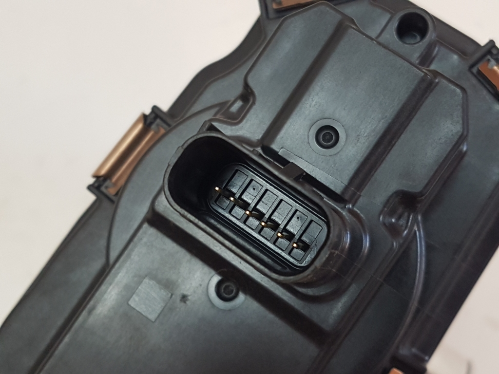 Used Subaru Ascent Accelerator valve 16112AA500